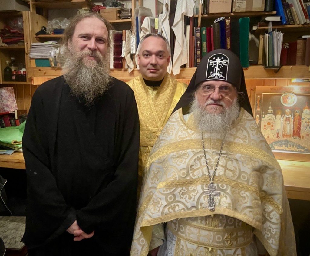 Neuer Geistlicher – Hiobmon